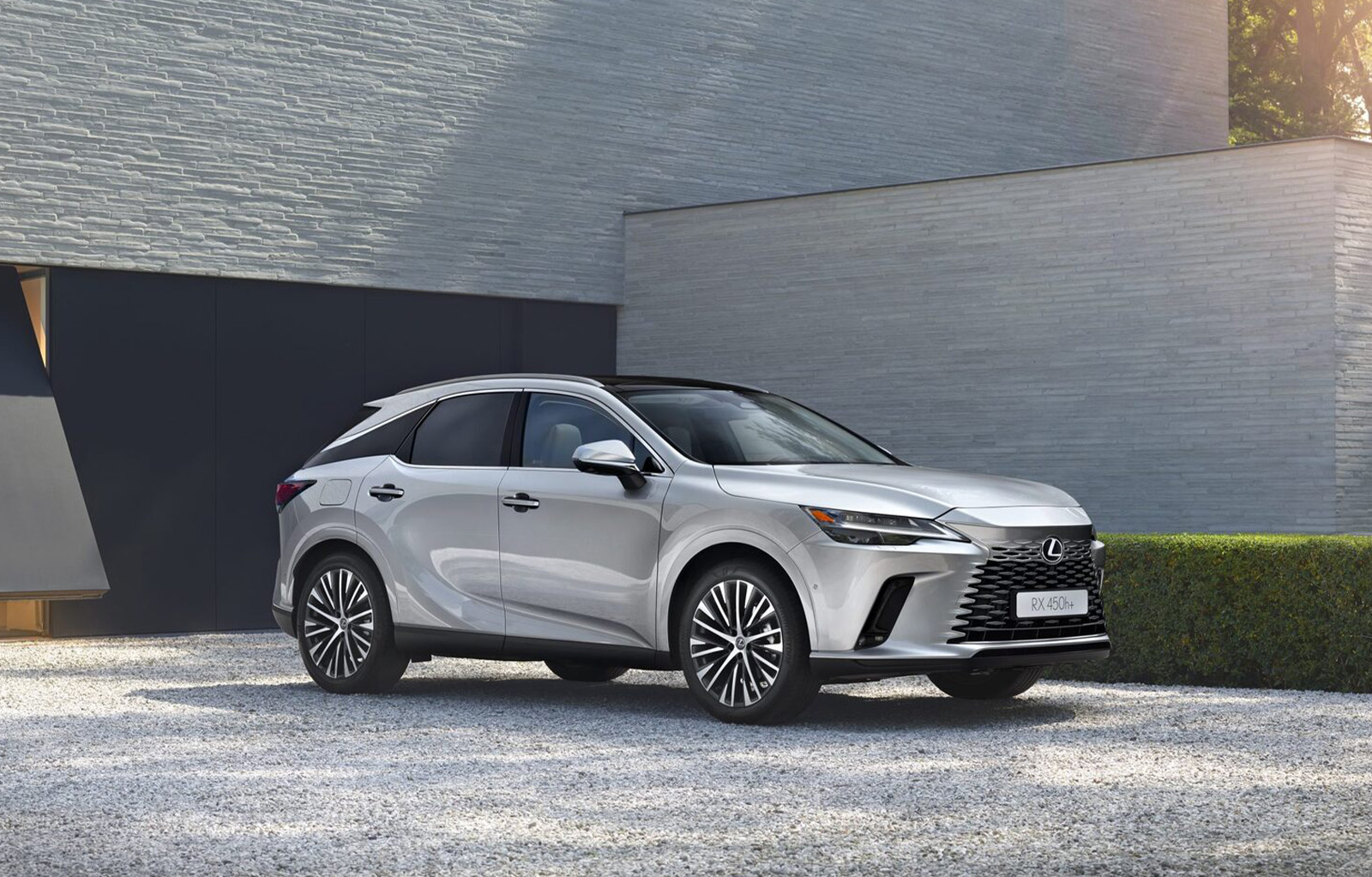 Bassadone Motors - The Lexus Range